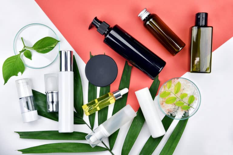 Canada Cosmetic Regulations: Cosmetic Notification Form (CNF)